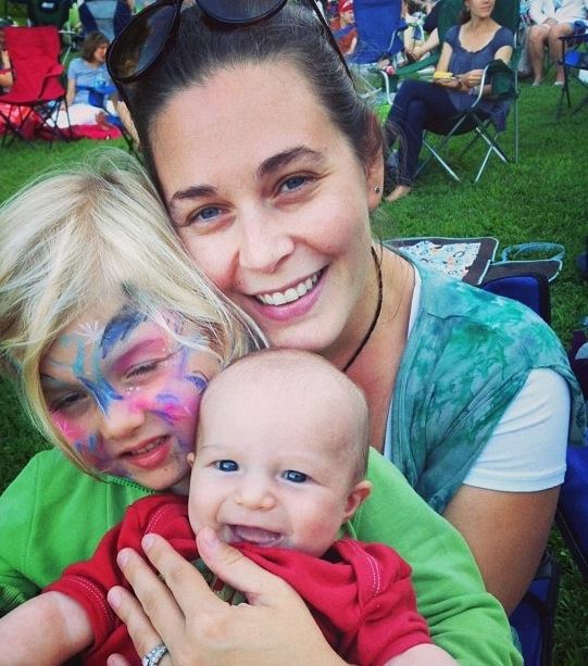 Sarah Bregel | Mom.com