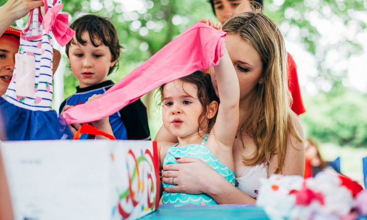 The 5 Most Appalling Things Parents Have Done at Kids Birthday Parties