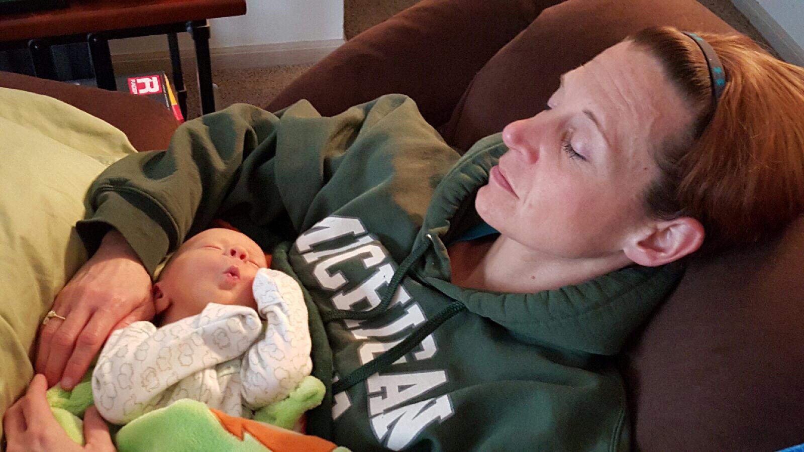 It's Totally Normal to Not Find Peace As a New Mom