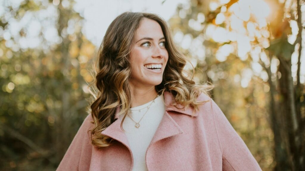 Lucie Fink on 'The Breakdown With Bethany': Motherhood, Podcasting, and ...