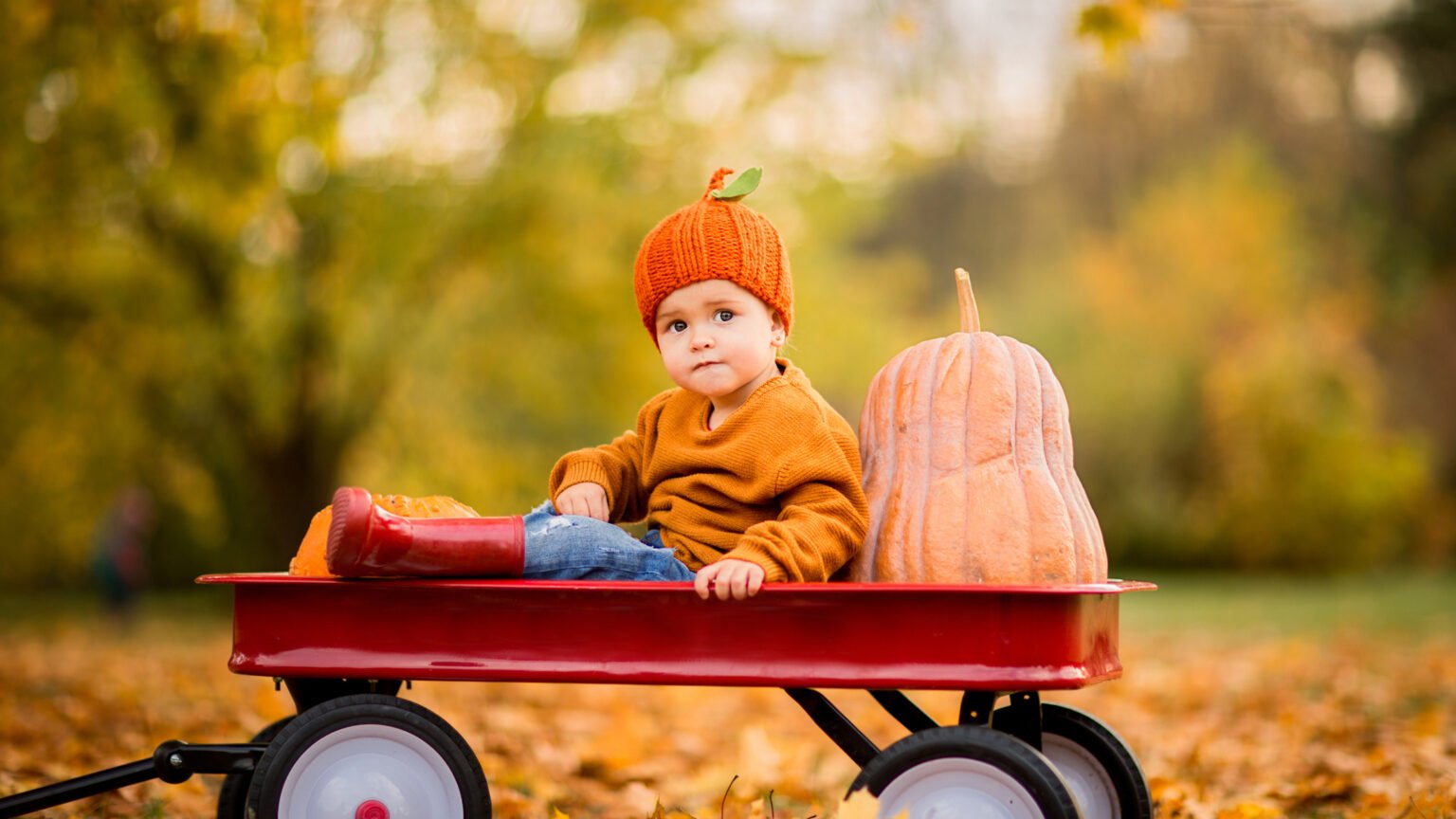 20 October Baby Names for Parents Who Can't Get Enough of Spooky Season ...