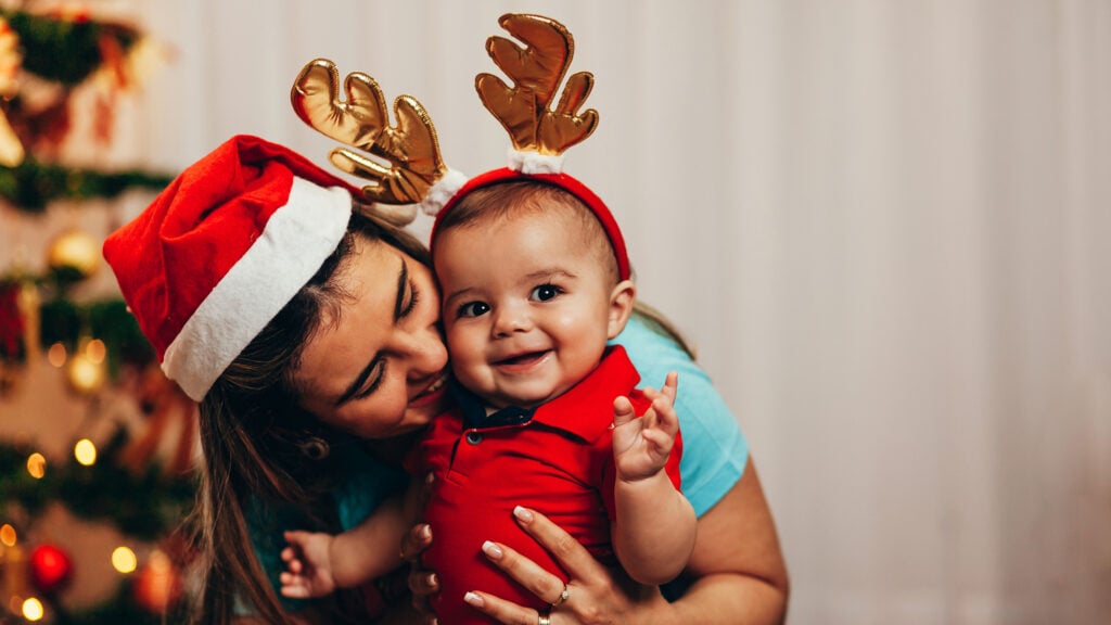 20 December Baby Names That Honor the Season