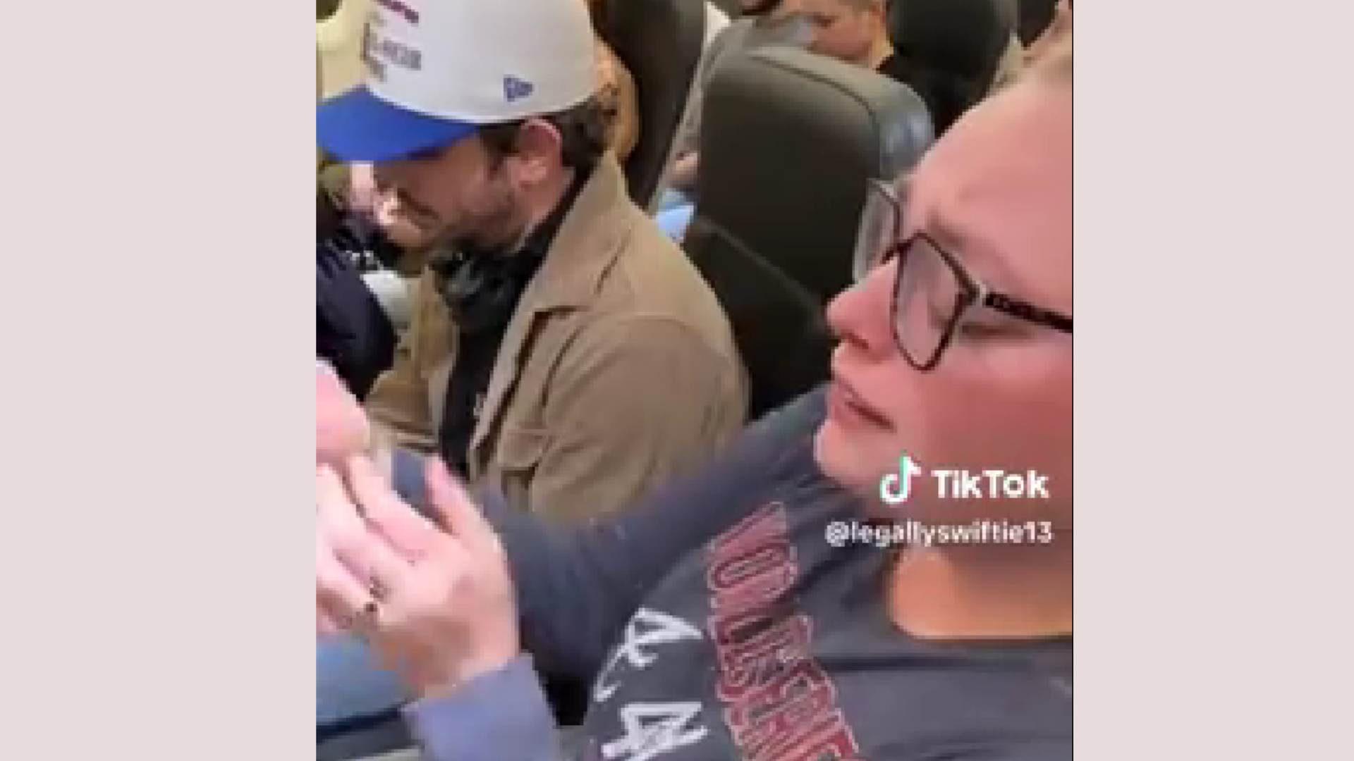 Deaf Frontier Passenger Removed From Flight in Viral Video
